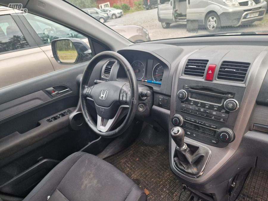 Honda CR-V 2009 Kelmė, ar dzinēja tilpumu 2.20 L un nobraukumu 350 tūkst. km par 1900 €, foto 6 vietnē AUTOMOTO.COM.LV
