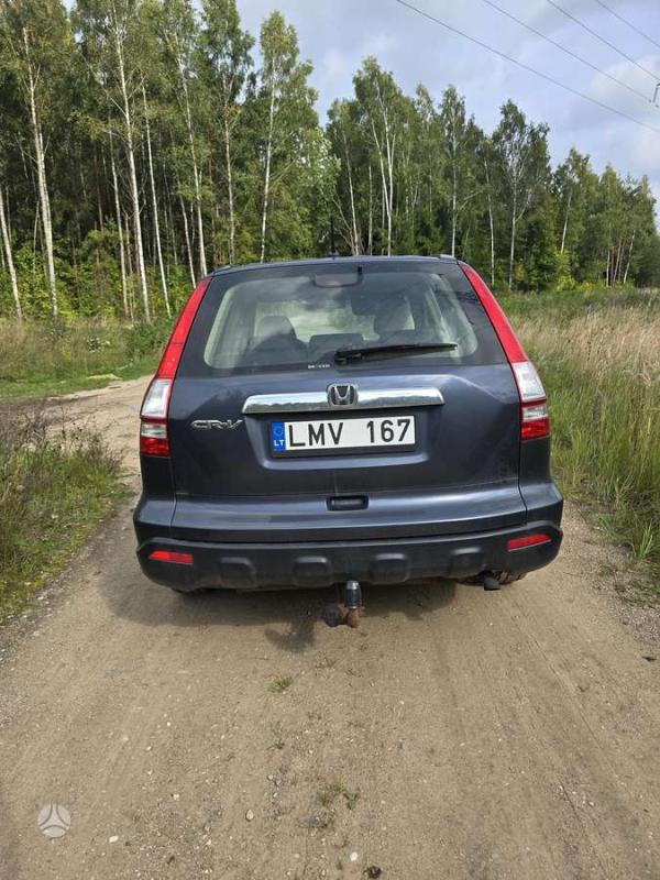 Хонда СРВ 2009 в Вильнюс на AUTOMOTO.COM.LV Хонда СРВ 2009 в Вильнюс, объемом двигателя 2.20 л и пробегом 337 тыс. км за 4200 €, фото 3 на AUTOMOTO.COM.LV