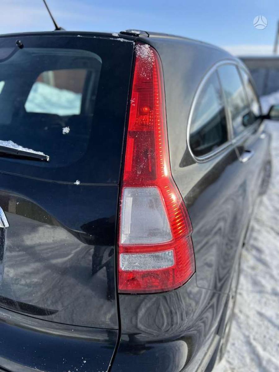 Honda CR-V 2010 Ukmergė, ar dzinēja tilpumu 2.20 L un nobraukumu 261 tūkst. km par 6500 €, foto 5 vietnē AUTOMOTO.COM.LV