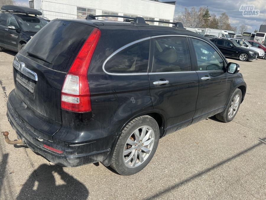 Honda CR-V 2010 Marijampole, ar dzinēja tilpumu 2.20 L un nobraukumu 320 tūkst. km par 3300 €, foto 7 vietnē AUTOMOTO.COM.LV