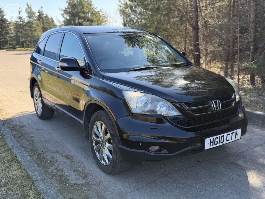 Honda CR-V 2010 in Siauliai, with an engine capacity of 2.20 L and mileage of 136 thousand km for 1850 €, photo 1 on AUTOMOTO.COM.LV
