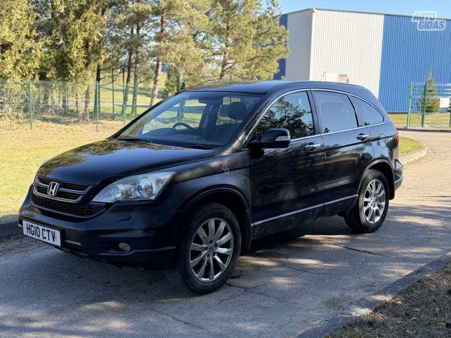 Honda CR-V 2010 in Siauliai, with an engine capacity of 2.20 L and mileage of 136 thousand km for 1850 €, photo 3 on AUTOMOTO.COM.LV