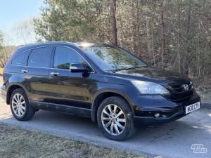 Honda CR-V 2010 in Siauliai, with an engine capacity of 2.20 L and mileage of 136 thousand km for 1850 €, photo 4 on AUTOMOTO.COM.LV