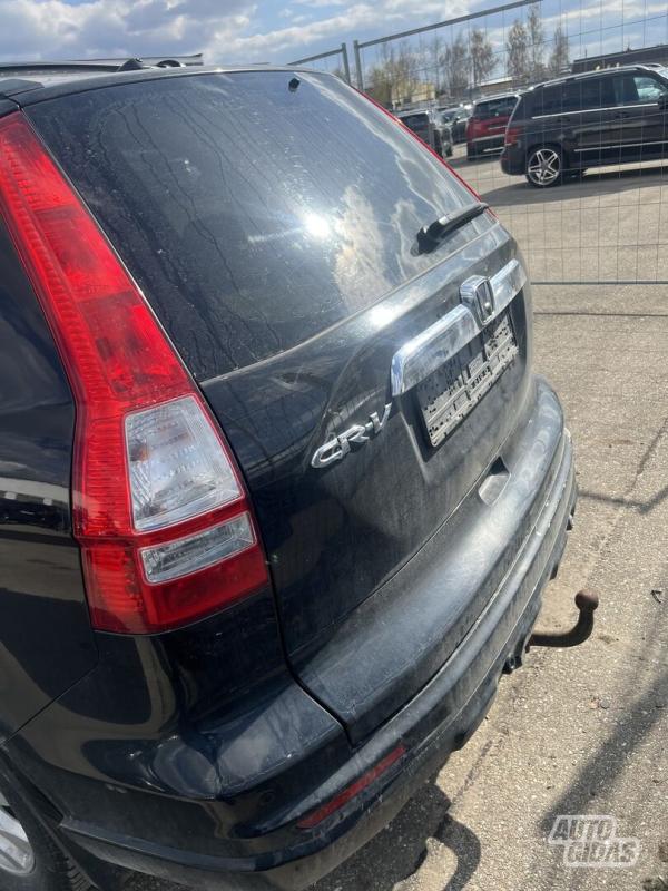 Honda CR-V 2010 Marijampole, ar dzinēja tilpumu 2.20 L un nobraukumu 320 tūkst. km par 3850 €, foto 5 vietnē AUTOMOTO.COM.LV