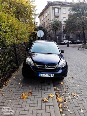 Honda CR-V 2010 in Vilnius, with an engine capacity of 2.40 L and mileage of 220 thousand km for 3500 €, photo 5 on AUTOMOTO.COM.LV
