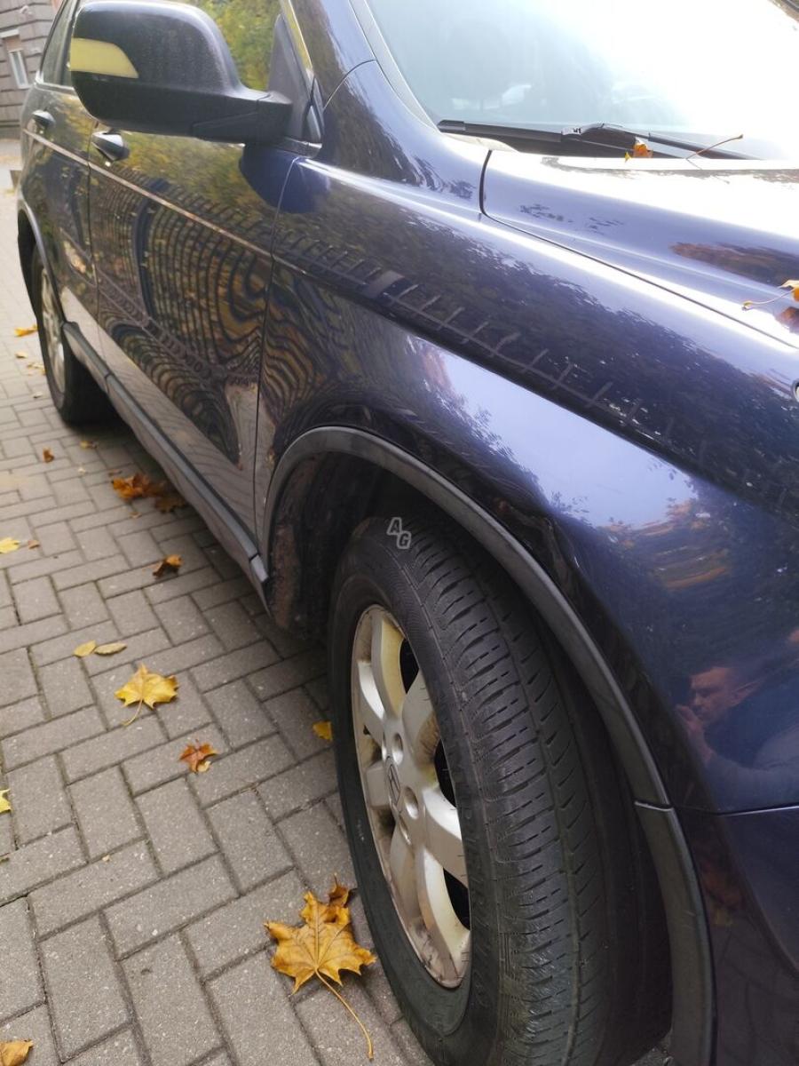 Honda CR-V 2010 in Vilnius, with an engine capacity of 2.40 L and mileage of 220 thousand km for 3500 €, photo 12 on AUTOMOTO.COM.LV
