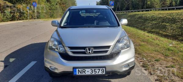 Honda CR-V 2011 Jēkabpils, ar dzinēja tilpumu 2.20 L un nobraukumu 187 tūkst. km par 7750 €, foto 1 vietnē AUTOMOTO.COM.LV