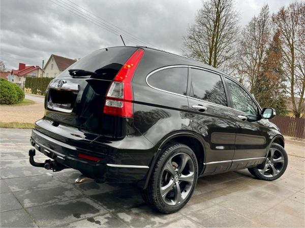 Honda CR-V 2011 Šauļi, ar dzinēja tilpumu 2.20 L un nobraukumu 253 tūkst. km par 7950 €, foto 3 vietnē AUTOMOTO.COM.LV