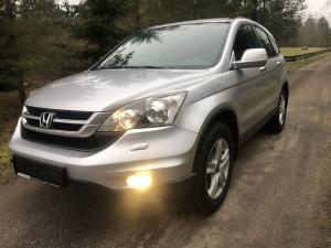 Honda CR-V 2011 in Utena, with an engine capacity of 2.20 L and mileage of 278 thousand km for 5650 €, photo 11 on AUTOMOTO.COM.LV