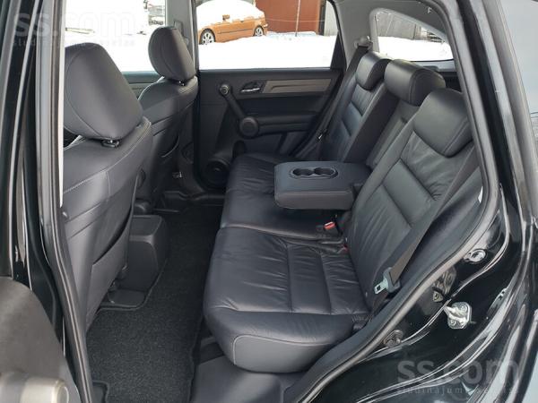 Honda CR-V 2011 Rīga, ar dzinēja tilpumu 2.20 L un nobraukumu 0 tūkst. km par 8300 €, foto 6 vietnē AUTOMOTO.COM.LV