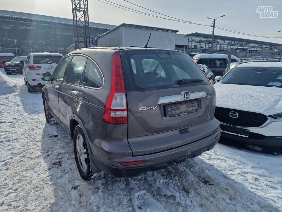 Honda CR-V 2011 Kauņa, ar dzinēja tilpumu 2.20 L un nobraukumu 250 tūkst. km par 4650 €, foto 1 vietnē AUTOMOTO.COM.LV