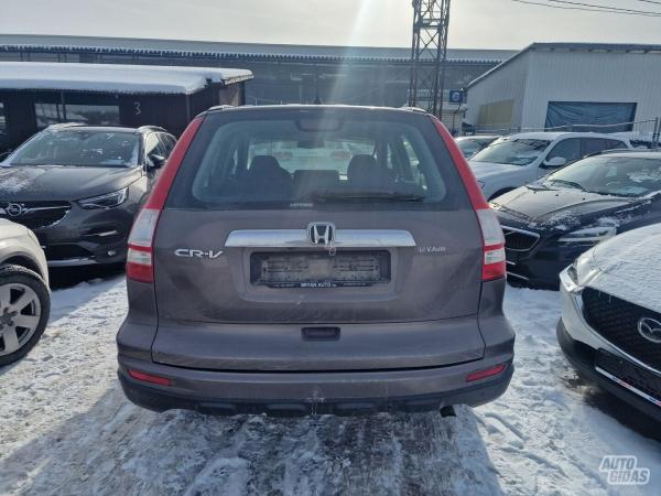 Honda CR-V 2011 in Kaunas, with an engine capacity of 2.20 L and mileage of 250 thousand km for 4650 €, photo 2 on AUTOMOTO.COM.LV