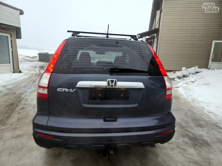Honda CR-V 2011 in Vilnius, with an engine capacity of 2.20 L and mileage of 223 thousand km for 7100 €, photo 9 on AUTOMOTO.COM.LV