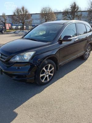 Honda CR-V 2011 in Marijampole, with an engine capacity of 2.20 L and mileage of 401 thousand km for 3999 €, photo 5 on AUTOMOTO.COM.LV