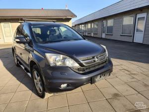 Honda CR-V 2011 in Vilnius, with an engine capacity of 2.20 L and mileage of 223 thousand km for 7100 €, photo 16 on AUTOMOTO.COM.LV