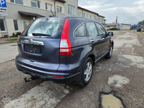 Honda CR-V 2011 Viļņa, ar dzinēja tilpumu 2.20 L un nobraukumu 223 tūkst. km par 7200 €, foto 8 vietnē AUTOMOTO.COM.LV