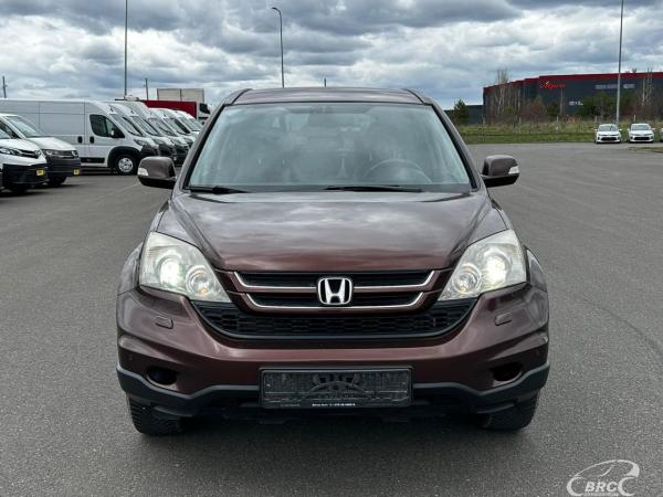 Honda CR-V 2011 in Vilnius, with an engine capacity of 2.00 L and mileage of 370 thousand km for 5900 €, photo 5 on AUTOMOTO.COM.LV
