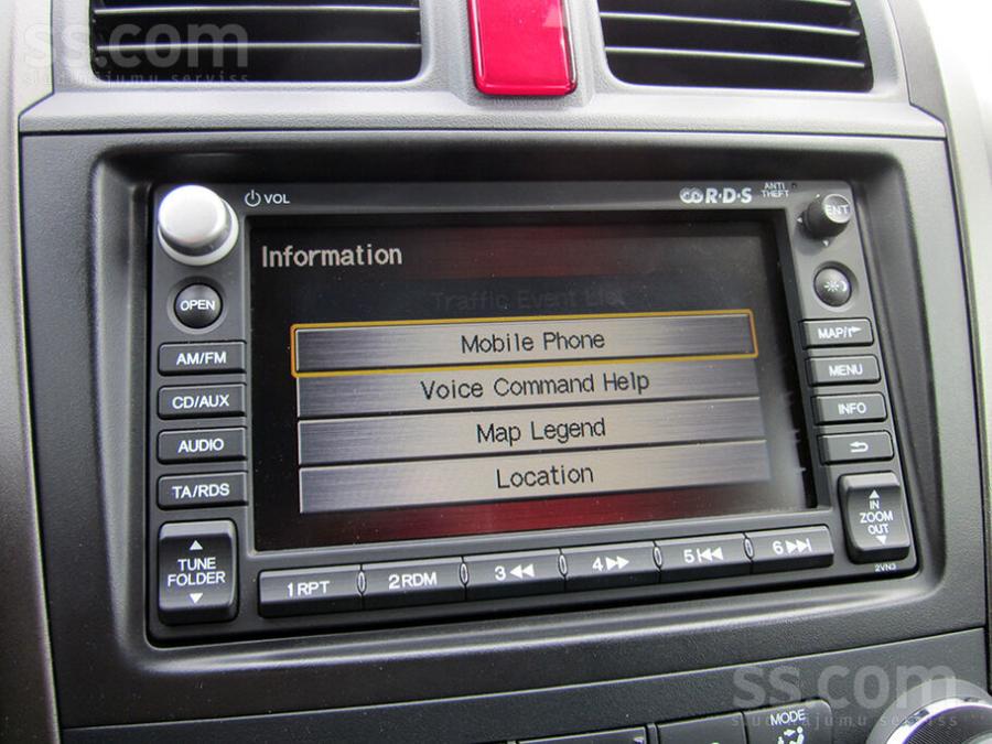 Honda CR-V 2011 Rīga, ar dzinēja tilpumu 2.20 L un nobraukumu 200 tūkst. km par 7900 €, foto 3 vietnē AUTOMOTO.COM.LV