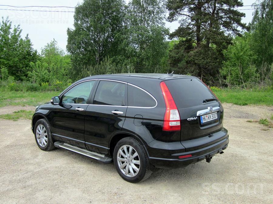 Honda CR-V 2011 Rīga, ar dzinēja tilpumu 2.20 L un nobraukumu 200 tūkst. km par 7900 €, foto 5 vietnē AUTOMOTO.COM.LV