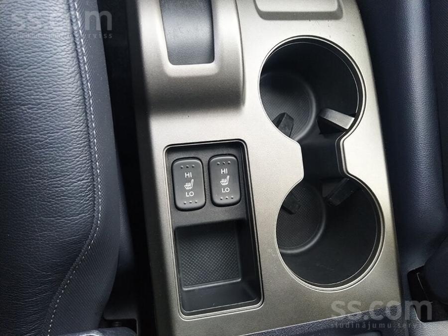 Honda CR-V 2011 Rīga, ar dzinēja tilpumu 2.20 L un nobraukumu 200 tūkst. km par 7900 €, foto 11 vietnē AUTOMOTO.COM.LV