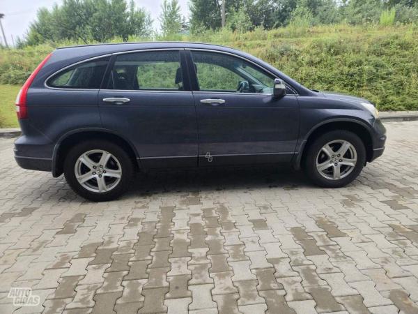 Honda CR-V 2011 in Vilnius, with an engine capacity of 2.20 L and mileage of 223 thousand km for 6800 €, photo 7 on AUTOMOTO.COM.LV