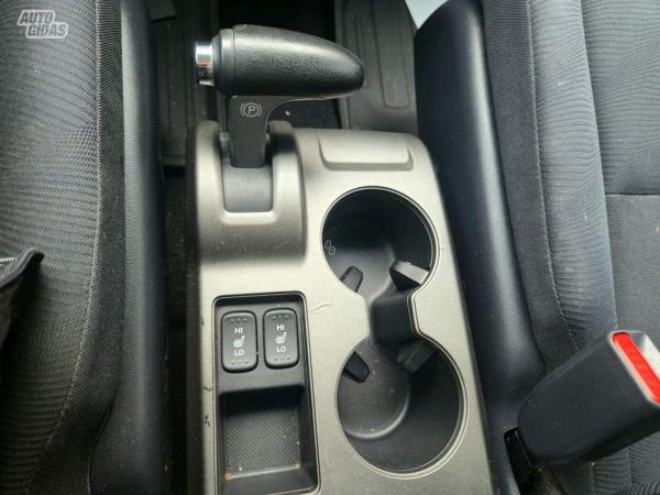 Honda CR-V 2011 in Vilnius, with an engine capacity of 2.20 L and mileage of 223 thousand km for 6800 €, photo 9 on AUTOMOTO.COM.LV