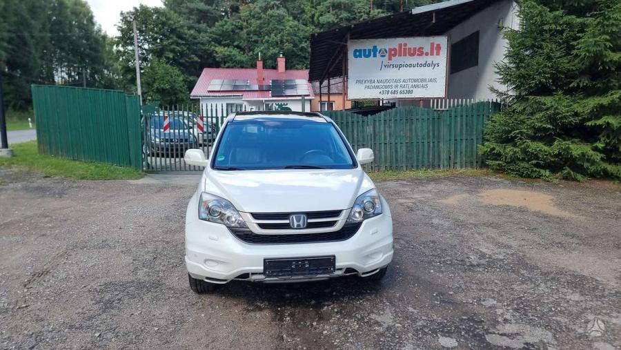 Honda CR-V 2011 in Vilnius, with an engine capacity of 2.20 L and mileage of 248 thousand km for 7999 €, photo 5 on AUTOMOTO.COM.LV