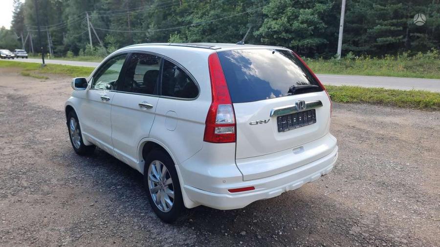 Honda CR-V 2011 in Vilnius, with an engine capacity of 2.20 L and mileage of 248 thousand km for 7999 €, photo 29 on AUTOMOTO.COM.LV