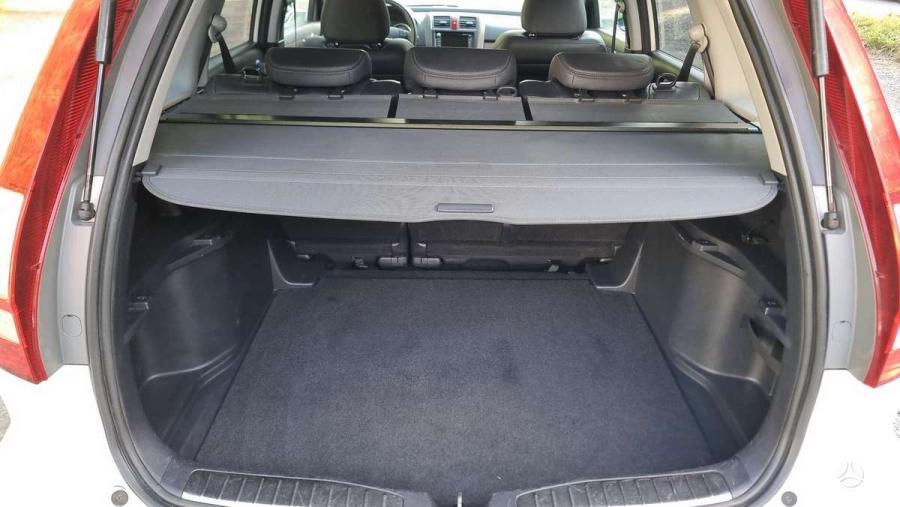 Honda CR-V 2011 in Vilnius, with an engine capacity of 2.20 L and mileage of 248 thousand km for 7999 €, photo 33 on AUTOMOTO.COM.LV