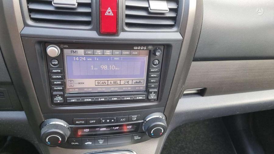 Honda CR-V 2011 in Vilnius, with an engine capacity of 2.20 L and mileage of 248 thousand km for 7999 €, photo 48 on AUTOMOTO.COM.LV