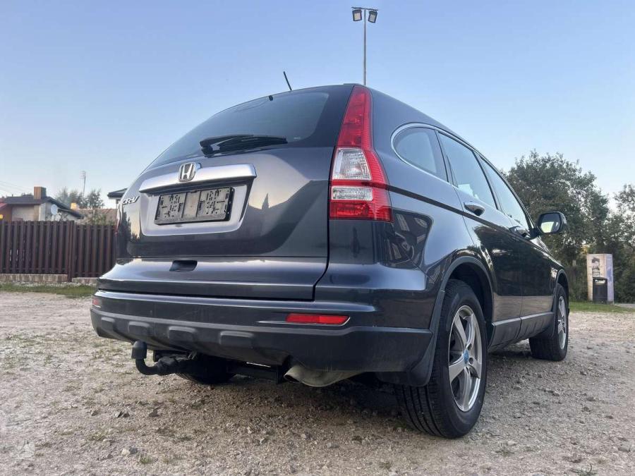 Honda CR-V 2011 in Kaisiadorys, with an engine capacity of 2.20 L and mileage of 281 thousand km for 5900 €, photo 11 on AUTOMOTO.COM.LV