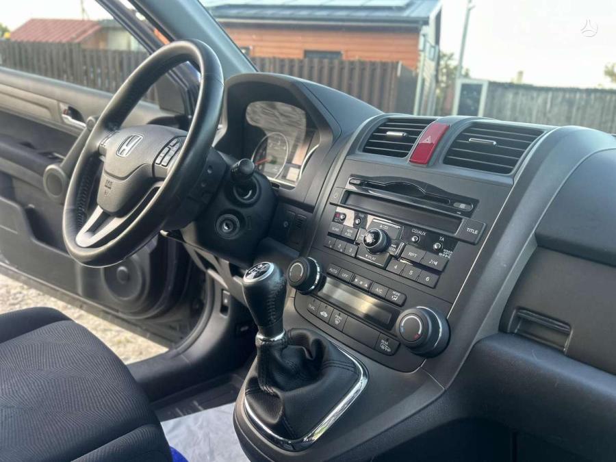 Honda CR-V 2011 in Kaisiadorys, with an engine capacity of 2.20 L and mileage of 281 thousand km for 5900 €, photo 18 on AUTOMOTO.COM.LV