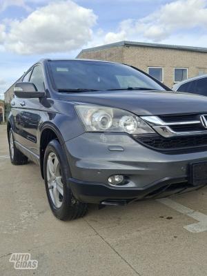 Honda CR-V 2011 in Siauliai, with an engine capacity of 2.20 L and mileage of 355 thousand km for 5750 €, photo 3 on AUTOMOTO.COM.LV