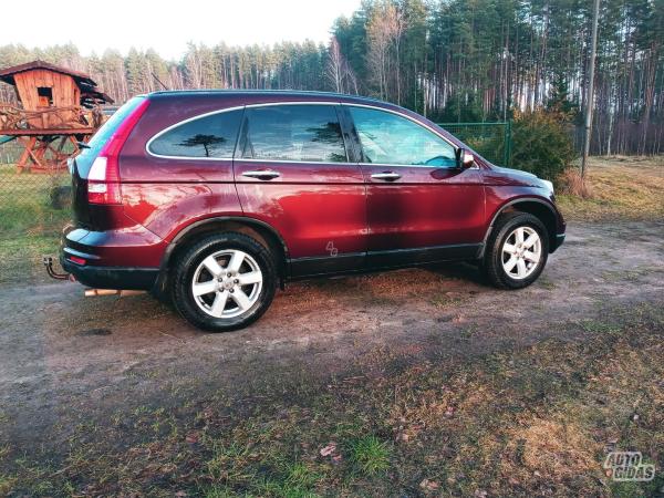Honda CR-V 2012 in Druskininkai, with an engine capacity of 2.00 L and mileage of 276 thousand km for 7900 €, photo 4 on AUTOMOTO.COM.LV