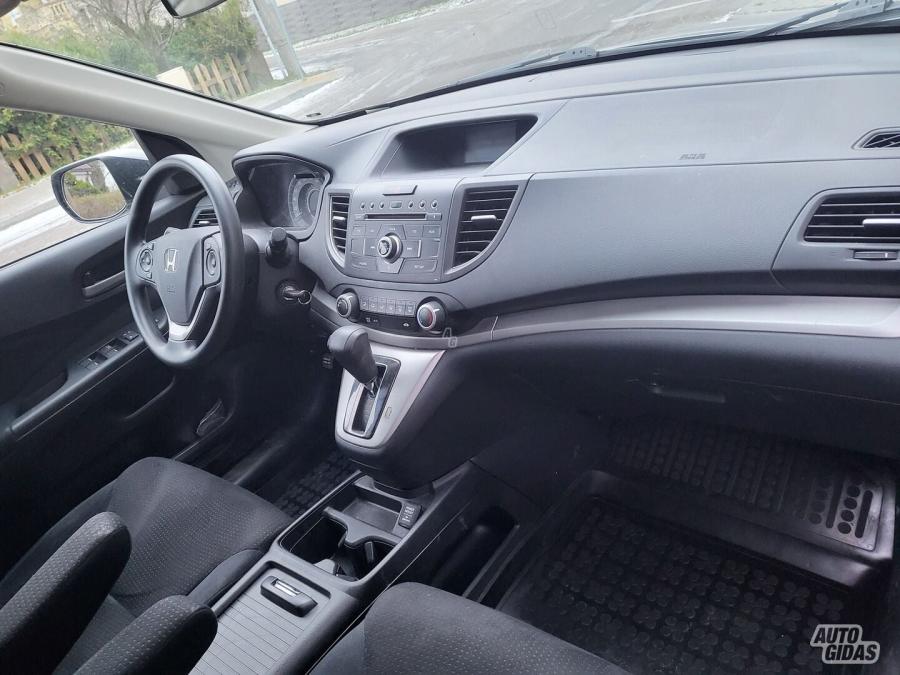 Honda CR-V 2012 in Klaipeda, with an engine capacity of 2.40 L and mileage of 30 thousand km for 10700 €, photo 3 on AUTOMOTO.COM.LV
