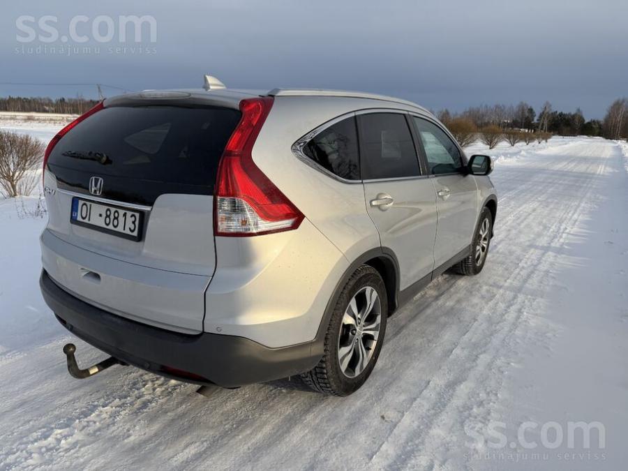 Honda CR-V 2012 in Ogre, with an engine capacity of 2.20 L and mileage of 227 thousand km for 10800 €, photo 4 on AUTOMOTO.COM.LV