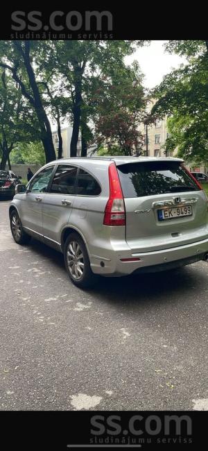 Honda CR-V 2013 Rīga, ar dzinēja tilpumu 2.00 L un nobraukumu 78 tūkst. km par 10500 €, foto 5 vietnē AUTOMOTO.COM.LV