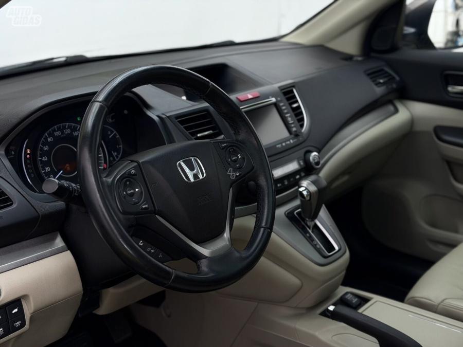 Honda CR-V 2013 in Avizieniai, with an engine capacity of 2.20 L and mileage of 241 thousand km for 11600 €, photo 9 on AUTOMOTO.COM.LV