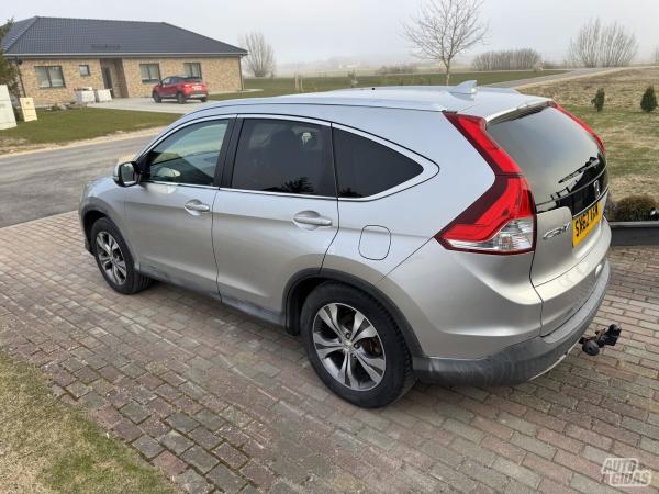 Honda CR-V 2013 in Klaipeda, with an engine capacity of 2.20 L and mileage of 175 thousand km for 3150 €, photo 3 on AUTOMOTO.COM.LV