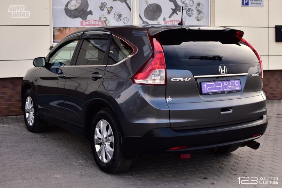 Honda CR-V 2013 in Kretinga, with an engine capacity of 2.40 L and mileage of 189 thousand km for 9350 €, photo 6 on AUTOMOTO.COM.LV
