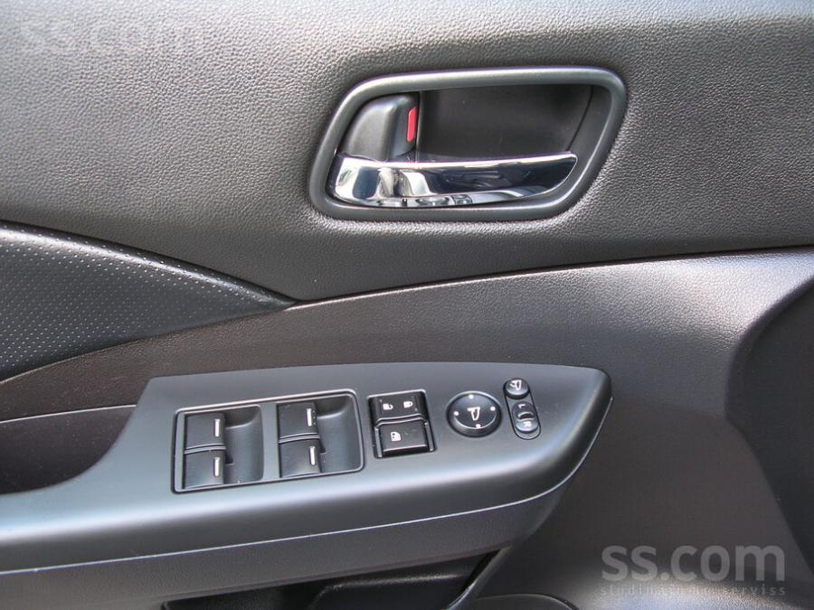 Honda CR-V 2013 Rīga, ar dzinēja tilpumu 2.00 L un nobraukumu 0 tūkst. km par 13850 €, foto 21 vietnē AUTOMOTO.COM.LV