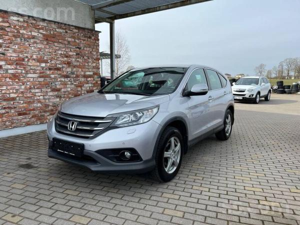 Honda CR-V 2013 in Talsi, with an engine capacity of 1.60 L and mileage of 274 thousand km for 12770 €, photo 3 on AUTOMOTO.COM.LV