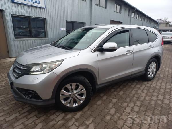 Honda CR-V 2013 Rīga, ar dzinēja tilpumu 2.20 L un nobraukumu 245 tūkst. km par 11500 €, foto 3 vietnē AUTOMOTO.COM.LV
