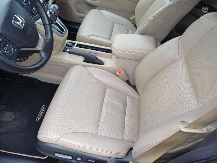 Honda CR-V 2013 Marijampole, ar dzinēja tilpumu 2.20 L un nobraukumu 268 tūkst. km par 7800 €, foto 8 vietnē AUTOMOTO.COM.LV