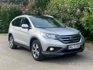 Honda CR-V 2014 in Riga, with an engine capacity of 2.20 L and mileage of 0 thousand km for 10699 €, photo 7 on AUTOMOTO.COM.LV