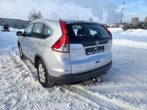 Honda CR-V 2014 Viļņa, ar dzinēja tilpumu 1.60 L un nobraukumu 225 tūkst. km par 7800 €, foto 4 vietnē AUTOMOTO.COM.LV