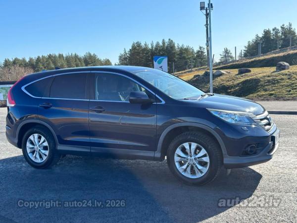 Honda CR-V 2014 Narva, ar dzinēja tilpumu 1.60 L un nobraukumu 235 tūkst. km par 8500 €, foto 6 vietnē AUTOMOTO.COM.LV