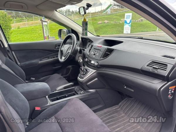 Honda CR-V 2014 in Narva, with an engine capacity of 2.00 L and mileage of 162 thousand km for 8900 €, photo 10 on AUTOMOTO.COM.LV