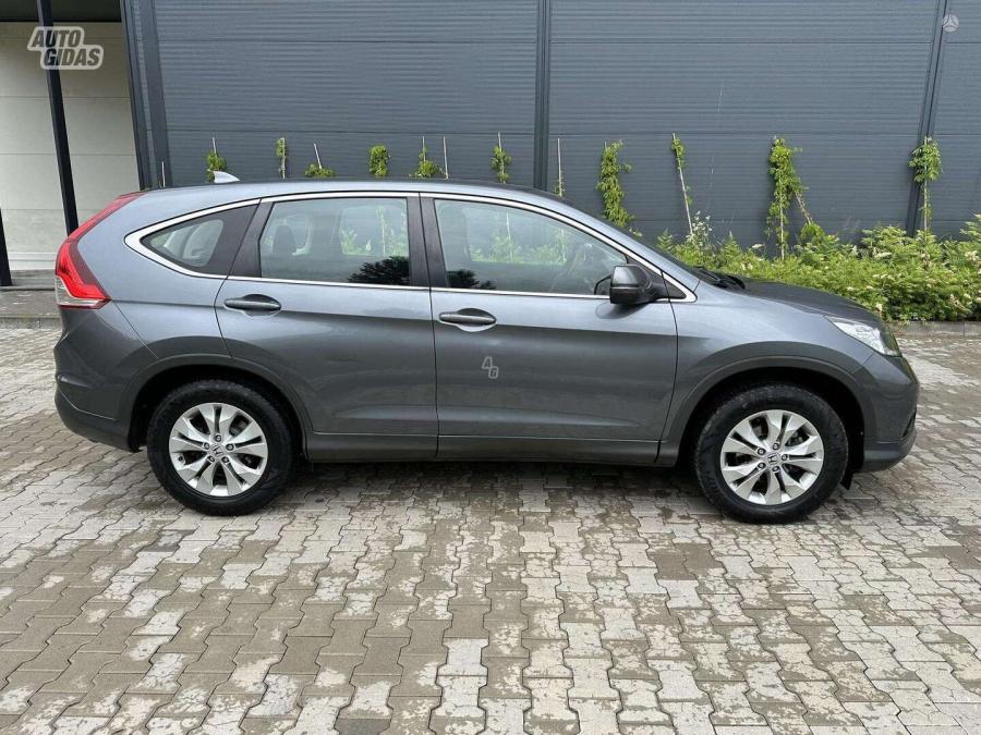 Honda CR-V 2014 in Vilnius, with an engine capacity of 1.60 L and mileage of 193 thousand km for 9850 €, photo 8 on AUTOMOTO.COM.LV