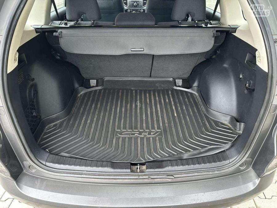 Honda CR-V 2014 in Vilnius, with an engine capacity of 1.60 L and mileage of 193 thousand km for 9850 €, photo 23 on AUTOMOTO.COM.LV